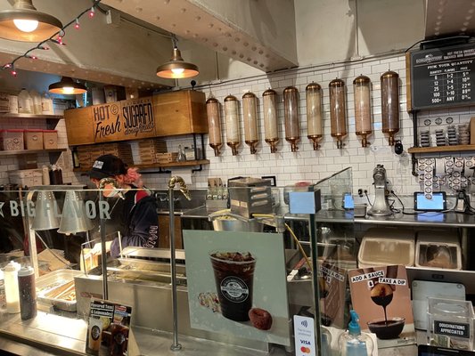 DOUGHNUTTERY - 711 Photos & 550 Reviews - 425 W 15th St, New York, NY ...