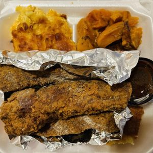 RED LION BBQ - Updated April 2025 - 35 Photos - 3204 SE Federal Hwy ...