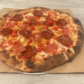 TIMBER PIZZA - MCLEAN - Updated December 2025 - 60 Photos & 29 Reviews ...