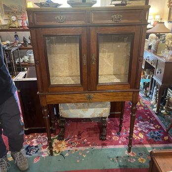 SINGER GALLERIES - Updated December 2025 - 31 Photos & 11 Reviews - 411 ...