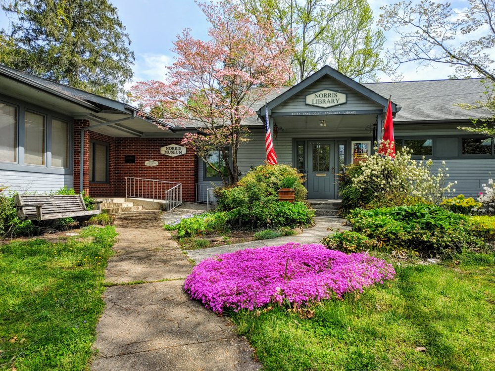 NORRIS COMMUNITY LIBRARY - Updated October 2024 - Norris, Tennessee ...