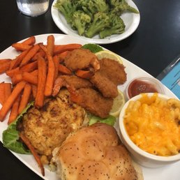 CHICK & RUTH’S DELLY - 1159 Photos & 1140 Reviews - 165 Main St ...