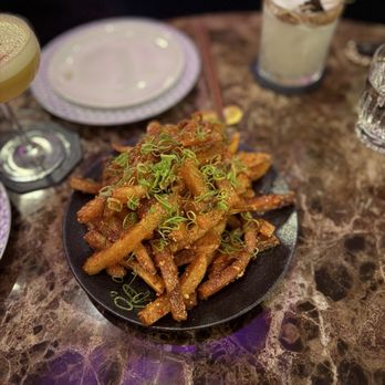 MOTT 32 - Updated December 2025 - 220 Photos & 23 Reviews - 188 ...