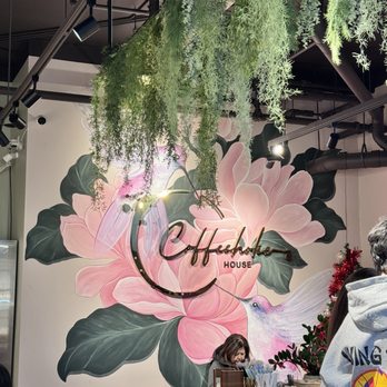 COFFEEHOLIC HOUSE - 1480 Photos & 723 Reviews - 3700 S Hudson St ...