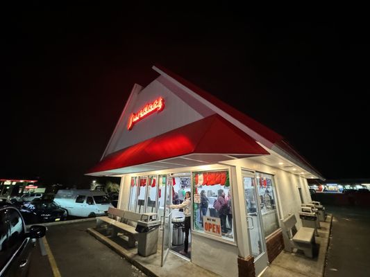 SUNDAES THE ICE CREAM PLACE - Updated October 2025 - 89 Photos & 88 ...