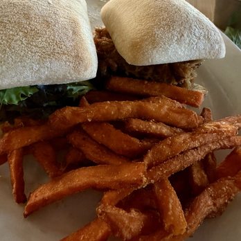 TASTE! CRAFT EATERY - SAN LUIS OBISPO - Updated December 2024 - 1012 ...