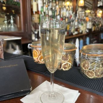 SASSAFRAS BAR - Updated April 2025 - 332 Photos & 439 Reviews - 48 S ...