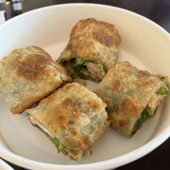 O DUMPLING BAR - Updated June 2024 - 543 Photos & 658 Reviews - 165 N ...