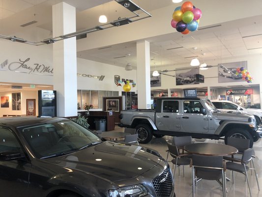 LARRY H. MILLER CHRYSLER JEEP DODGE RAM ALBUQUERQUE - Updated December ...