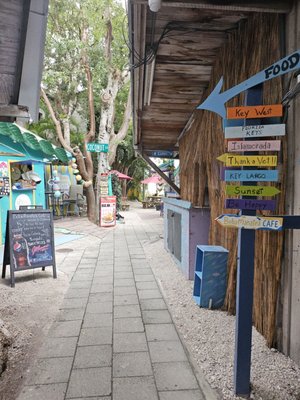 BOBA MANATEA CAFE - Updated December 2025 - 33 Photos & 16 Reviews ...