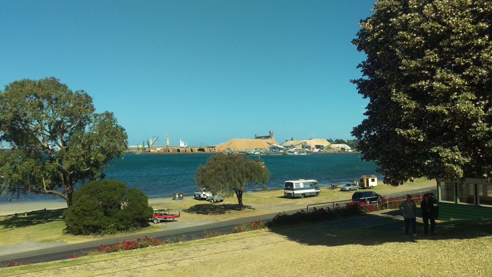 PORTLAND FORESHORE - Updated January 2025 - 16 Photos - Lee Breakwater ...