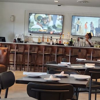 VINTAGE ON RACE - Updated April 2025 - 51 Photos & 15 Reviews - 500 Race St, Cincinnati, Ohio ...