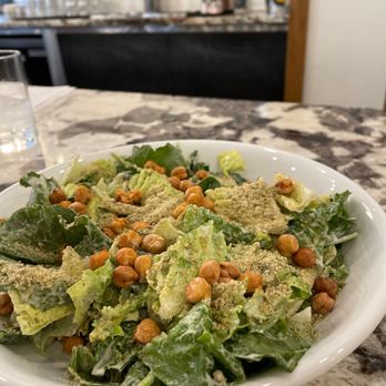 BETTS - Updated January 2026 - 277 Photos & 217 Reviews - 2000 E 9th St ...