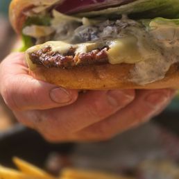 RIVERSHACK - Updated July 2025 - 32 Photos & 19 Reviews - 401 Williams ...