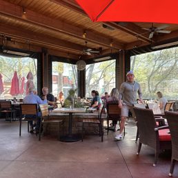 LAZY DOG RESTAURANT & BAR - Updated January 2026 - 3502 Photos & 2818 ...