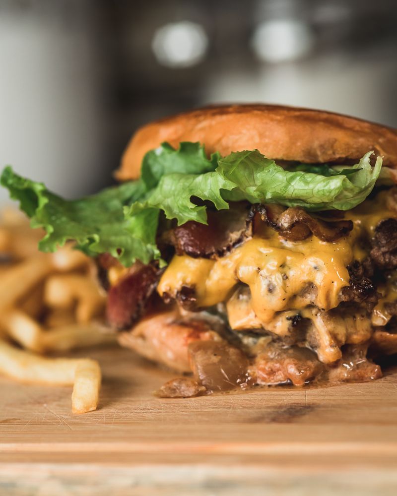 TRUEBURGER - 1072 Photos & 1903 Reviews - 146 Grand Ave, Oakland ...