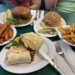 HAPPY BURGER DINER - 492 Photos & 625 Reviews - 5120 State Hwy 140 ...