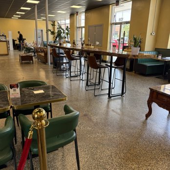 GRIFFIN LOUNGE - Updated January 2026 - 100 Photos & 25 Reviews - 108 E ...