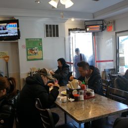 QUE LING RESTAURANT - Updated December 2025 - 174 Photos & 102 Reviews ...