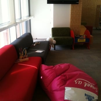 BIRKENHEAD LIBRARY - Updated 2024 - 11 Photos - Hinemoa St, Auckland ...