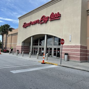 TARGET - Updated December 2025 - 342 Photos & 123 Reviews - 4750 ...