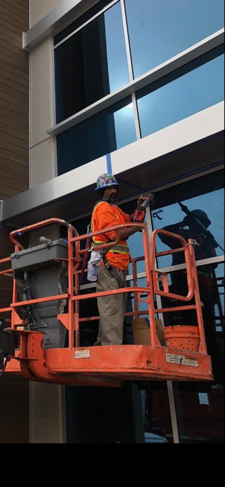 APEX PACIFIC - Updated August 2025 - 18 Photos - 8911 Complex Dr, San ...