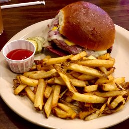 FLAT TIRE DINER - Updated October 2024 - 216 Photos & 205 Reviews ...