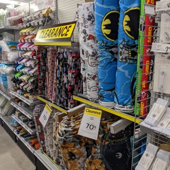 MICHAELS - Updated December 2025 - 93 Photos & 30 Reviews - 142 John St ...