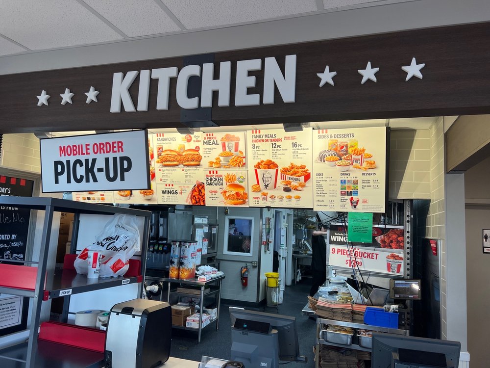 KFC - Updated October 2025 - 11 Photos & 32 Reviews - 1209 Avenue D ...