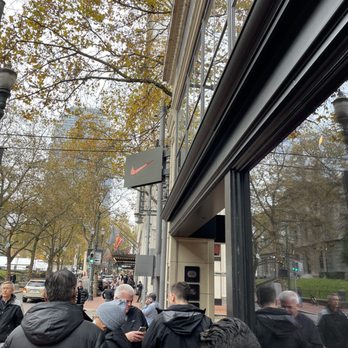 NIKE PORTLAND - Updated October 2025 - 160 Photos & 133 Reviews - 700 ...
