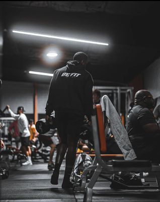 BE FIT GYM - Updated May 2026 - 64 Photos & 40 Reviews - 1601 Live Oak ...