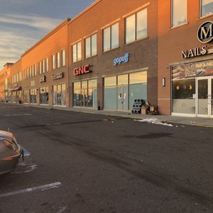 LA FITNESS - 47 Photos & 128 Reviews - 13340 79th St, Howard Beach, New ...