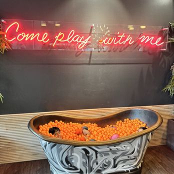 SPIN SAN FRANCISCO - Updated December 2025 - 832 Photos & 384 Reviews ...