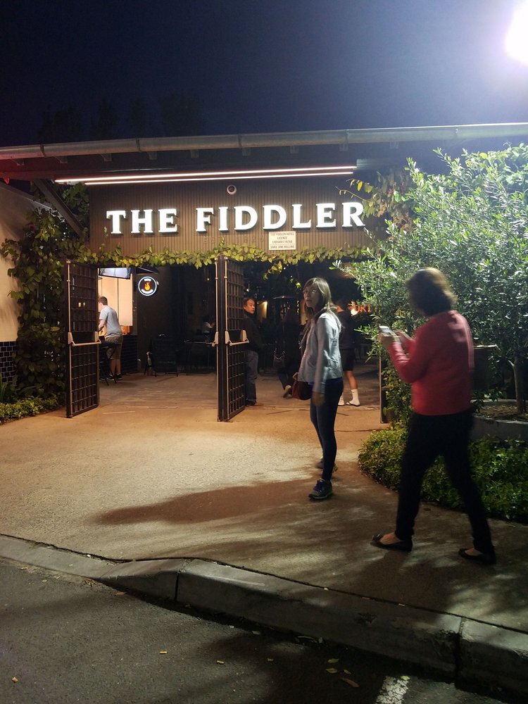 MEAN FIDDLER FOOD AND LIQUOR STORE - Windsor Rd & Commercial Rd Rouse ...