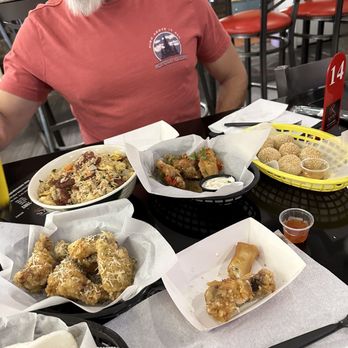 KEEKS EGGROLLS & WINGS - Updated September 2024 - 577 Photos & 450 ...