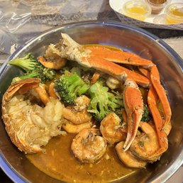 HUNTER CRAB - SHREVEPORT LA - Updated October 2025 - 65 Photos & 50 ...