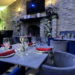 HOUSE 157 - Updated December 2025 - 339 Photos & 181 Reviews - 157 E ...