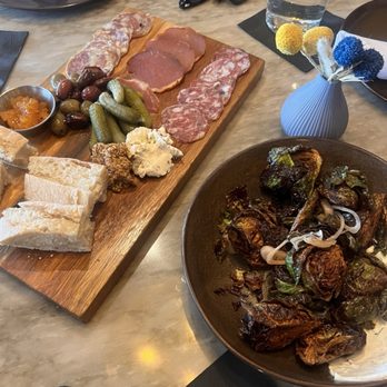 BLACK RAIL KITCHEN + BAR - Updated October 2024 - 571 Photos & 494 ...