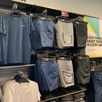 UNDER ARMOUR FACTORY HOUSE - Updated October 2025 - 21 Photos - 1645 ...