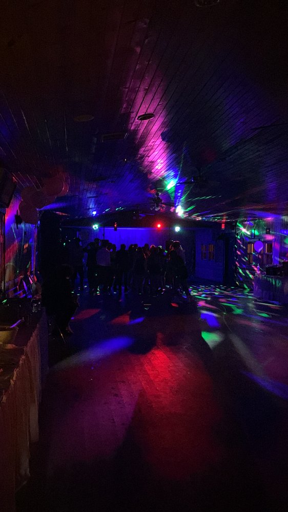 METRO MASS ENTERTAINMENT - Updated July 2025 - Tyngsboro, Massachusetts ...