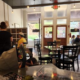 2 GALS KITCHEN - Updated December 2025 - 130 Photos & 169 Reviews - 80 ...