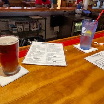 WINGHOUSE BAR & GRILL - CLEARWATER - Updated May 2025 - 156 Photos ...