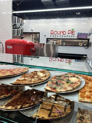 ROUND PIE PIZZA - FREEHOLD - Updated October 2025 - 45 Photos & 24 ...