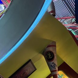 SPACE ALIENS GRILL & BAR - Updated July 2025 - 105 Photos & 126 Reviews ...