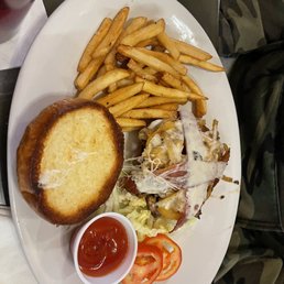 AMICI AT TRILITH - FAYETTEVILLE - Updated November 2025 - 87 Photos ...