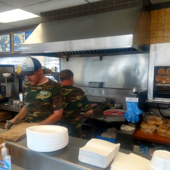 AUGIE & RAY’S DRIVE IN - Updated December 2024 - 113 Photos & 71 ...