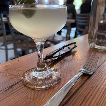 THE PLIMOTH - Updated July 2025 - 397 Photos & 395 Reviews - 2335 E ...