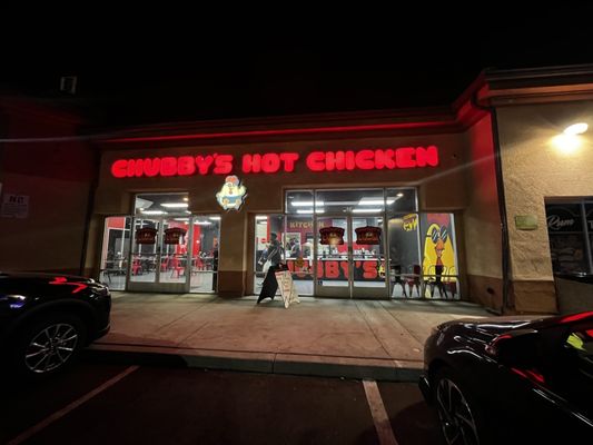 CHUBBY’S HOT CHICKEN - Updated December 2025 - 90 Photos & 98 Reviews ...