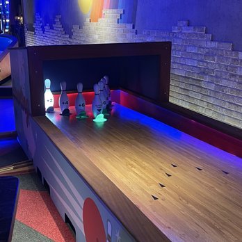 PUTTSHACK - EDINA - Updated April 2025 - 558 Photos & 49 Reviews - 330 ...