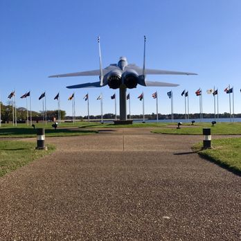 LANGLEY AIR FORCE BASE MEMORIAL PARK - Updated October 2025 - 74 Photos ...